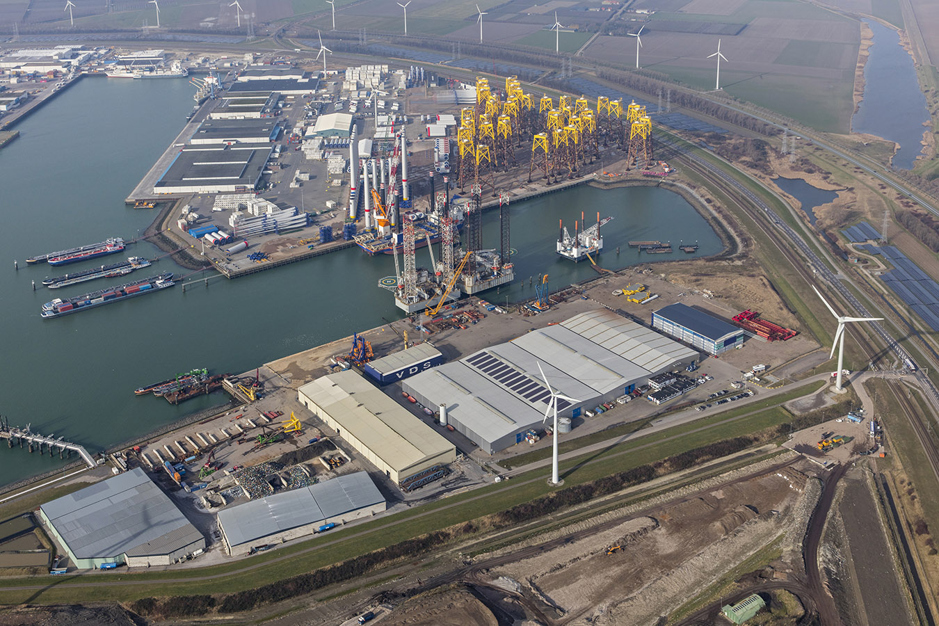 Zinus – Contract with Holland Shipyards Group